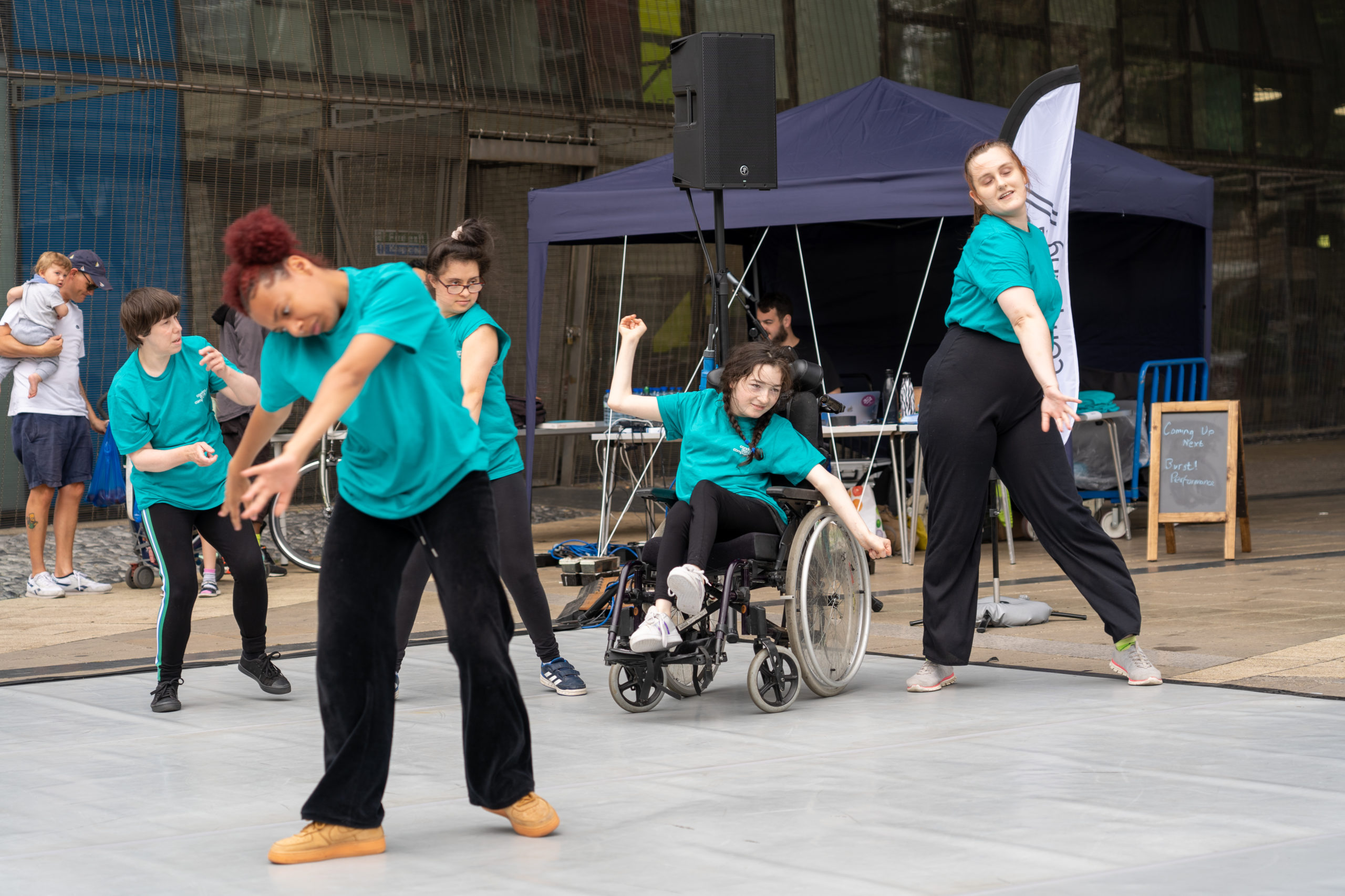 Burst! 2023 - Candoco